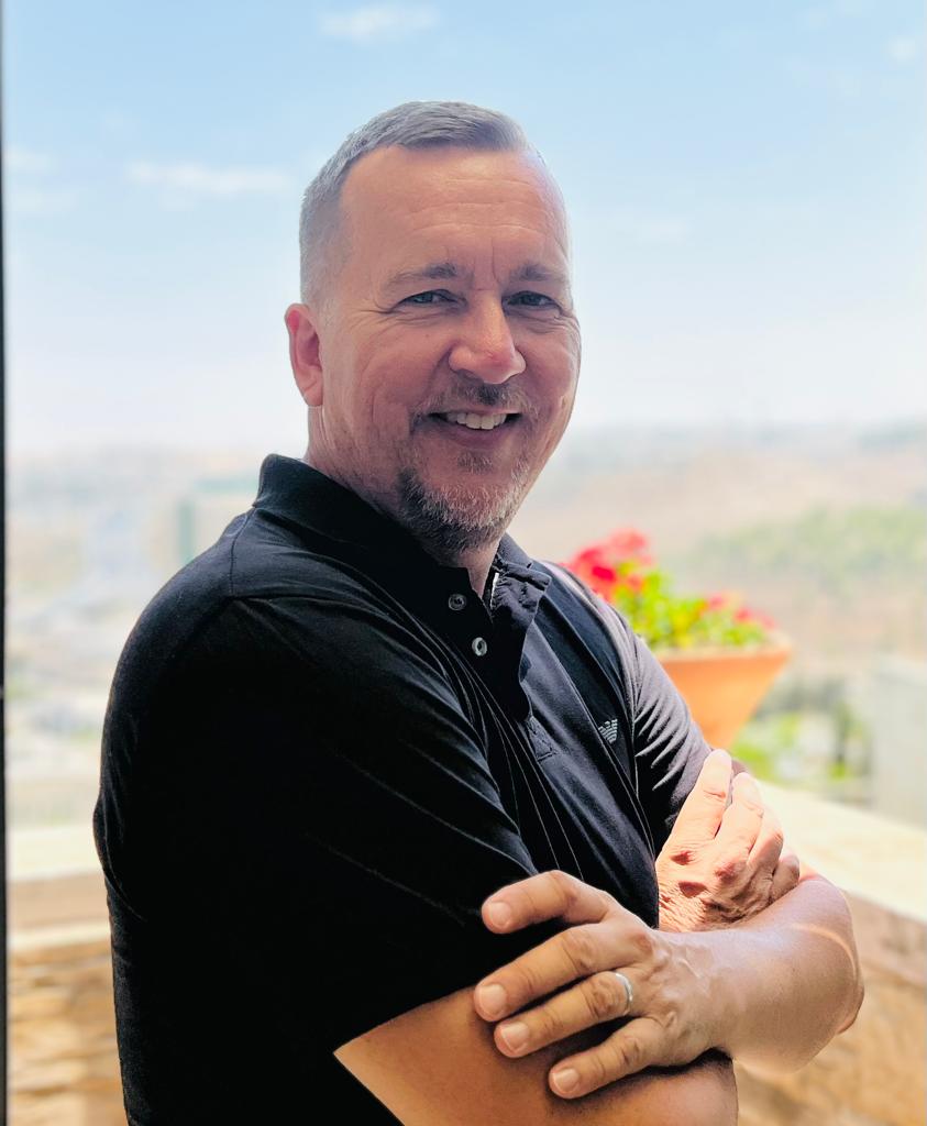 Kari O. Niemi: Opettaa lapsensa rakastamaan Israelia - Patmos.fi